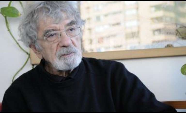 Key Theories of Humberto Maturana – Literary Theory and Criticism