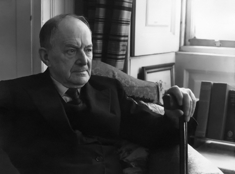 Analysis of Walter de la Mare’s Novels – Literary Theory and Criticism
