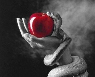 Key Theories Of Jacques Derrida Literary Theory And Criticism