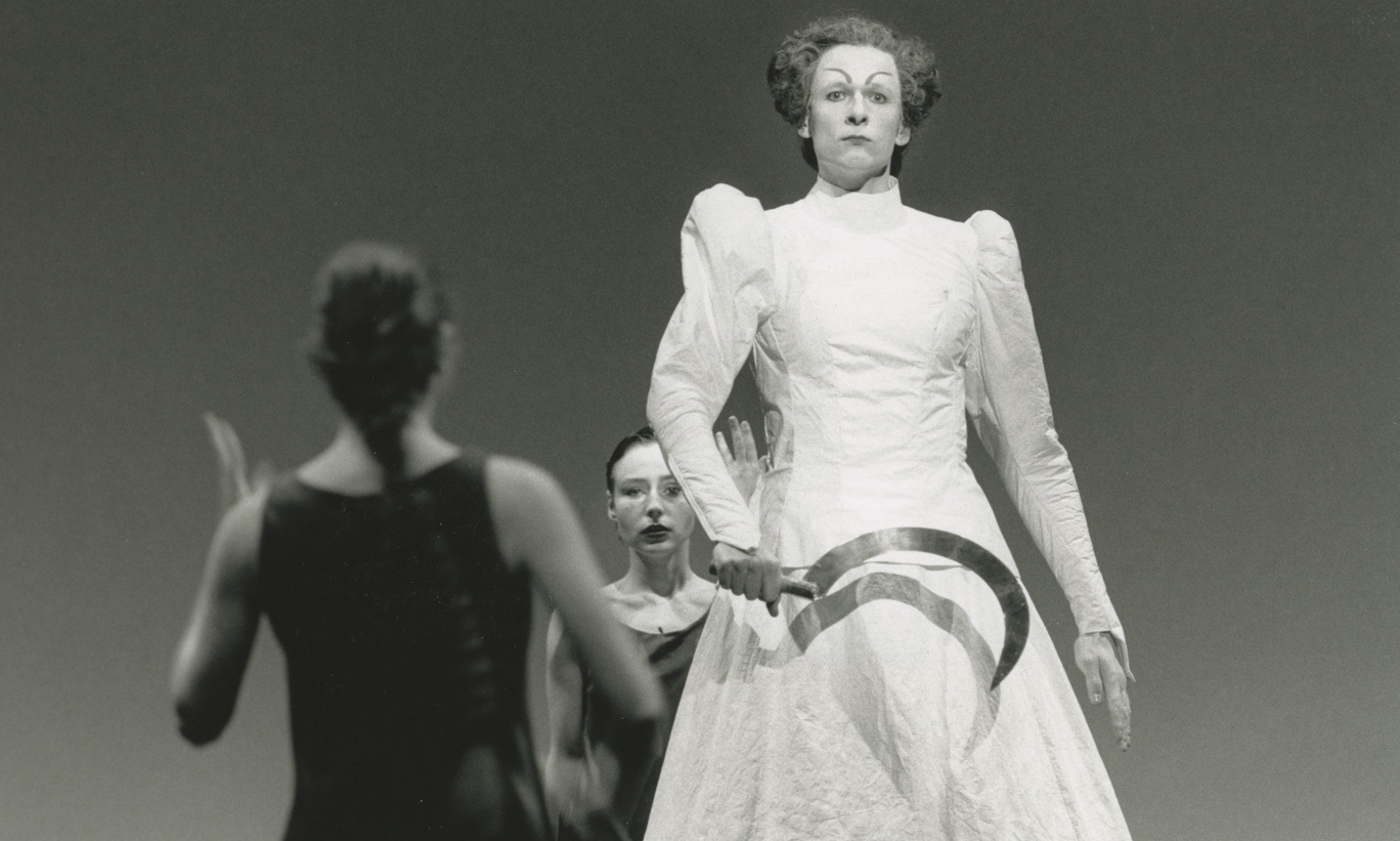 Off-Off-Broadway Theater – Literary Theory and Criticism