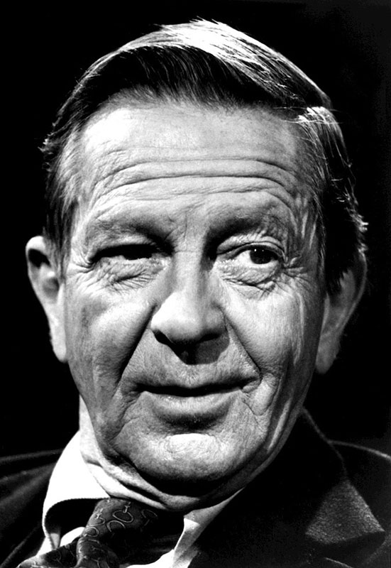 Analysis of John Cheever’s The Swimmer – Literary Theory and Criticism